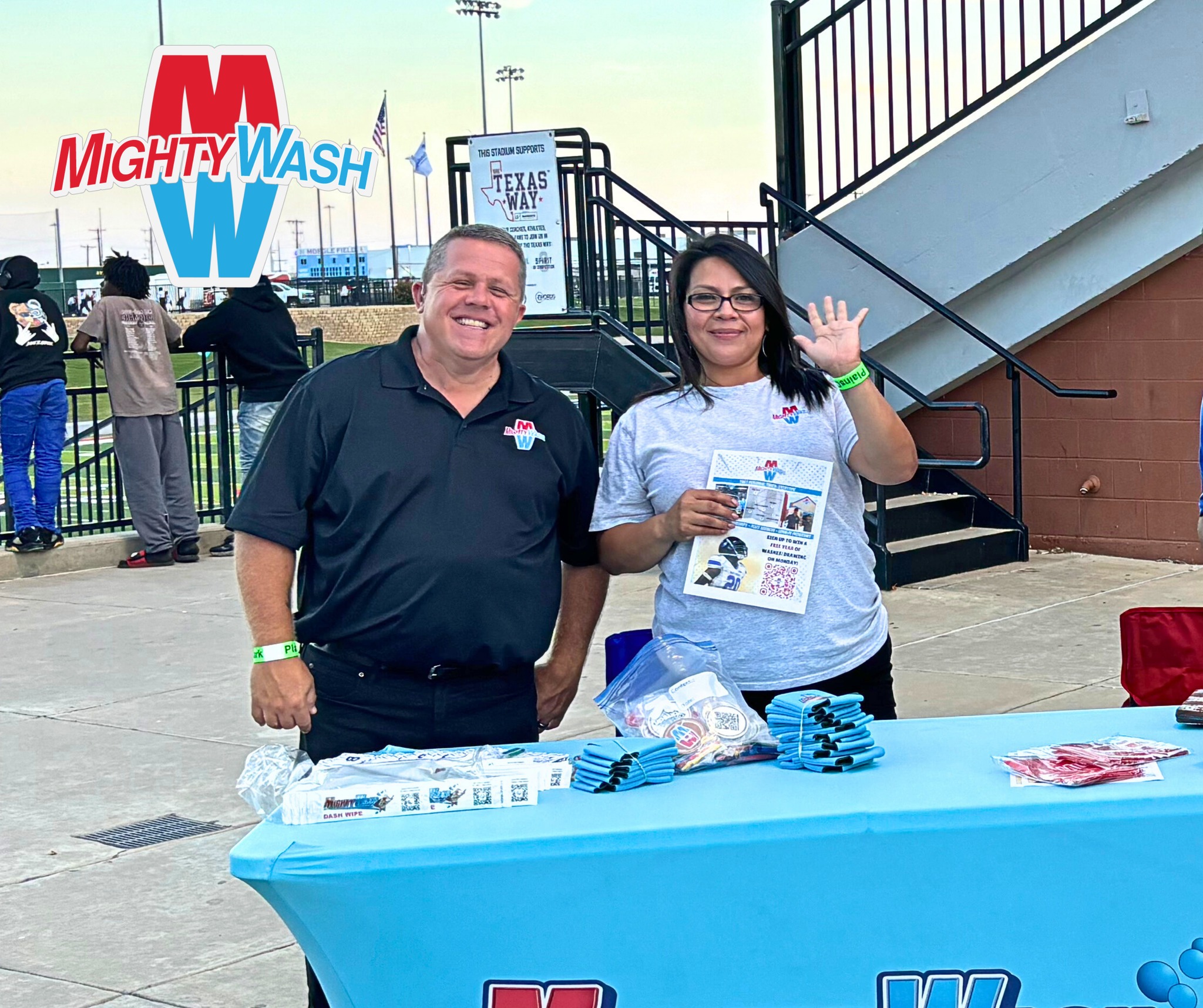 HERO'S BEHIND THE SCENES Meet Josh - Mighty Wash